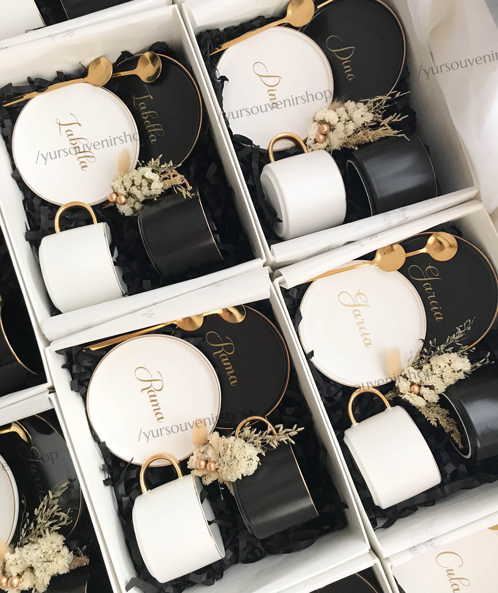 YuR Classic – yursouvenirshop
